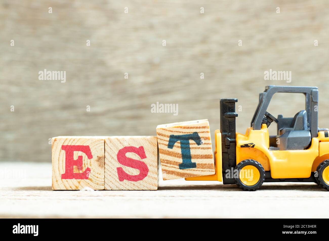 Time zone for est hi-res stock photography and images - Alamy