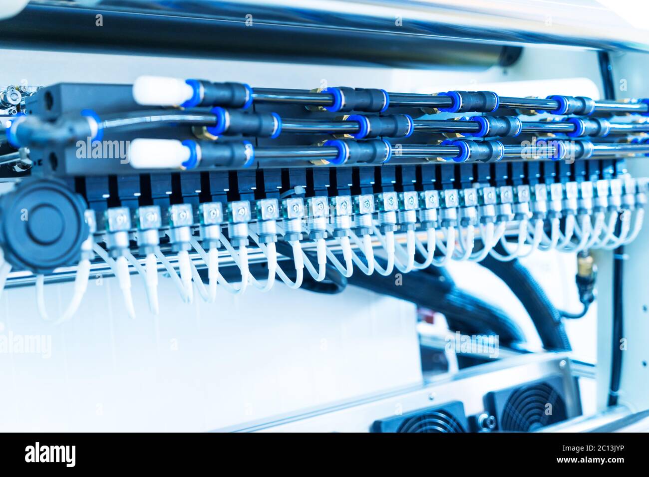 Automation manufacturing hi-res stock photography and images - Alamy