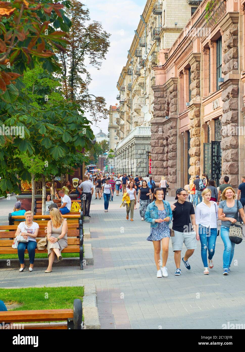 Street scene kiev ukraine hi-res stock photography and images - Alamy