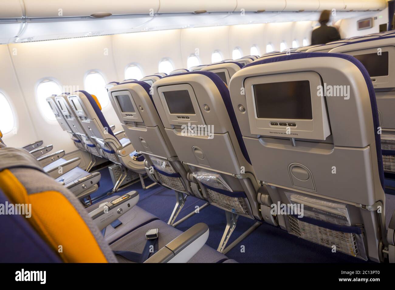 Double monitors hi-res stock photography and images - Alamy