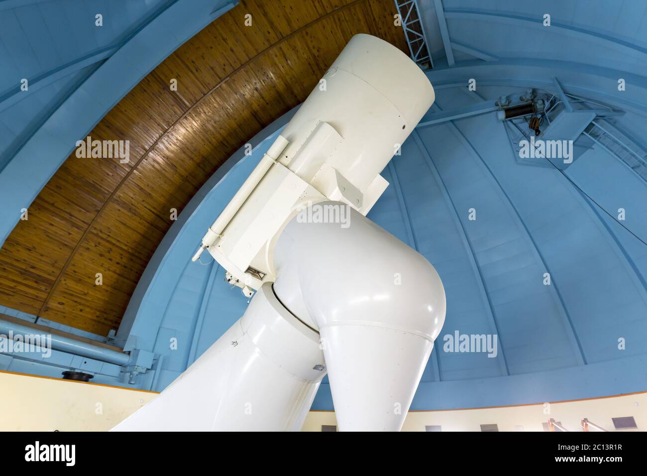 Big professional telescope in an observatory Stock Photo - Alamy