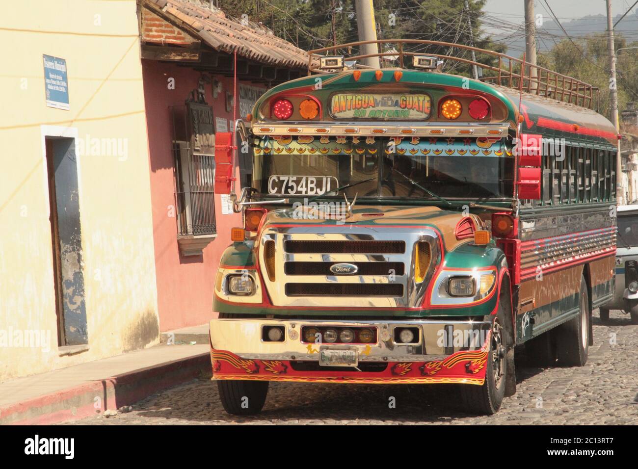 Chicken bus Guatemala Stock Photo - Alamy