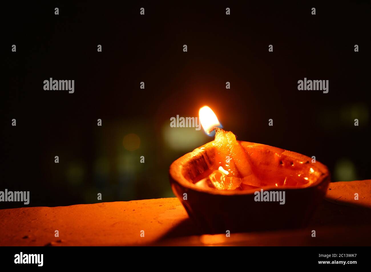 Earthen lamp hi-res stock photography and images - Alamy