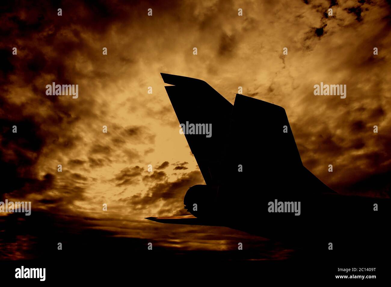 Night sky plane wing hi-res stock photography and images - Alamy