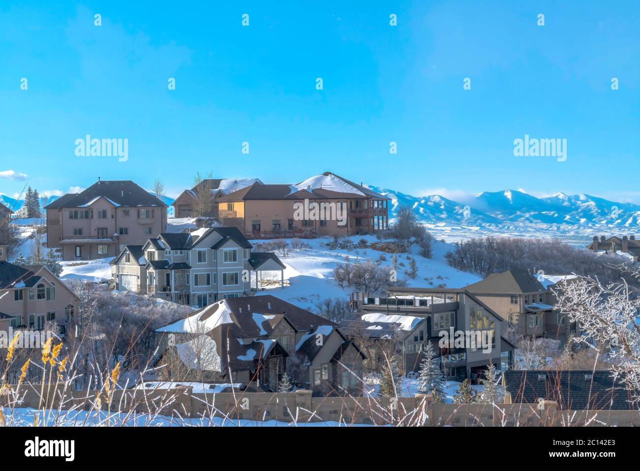 Unobstructed sky hi-res stock photography and images - Alamy