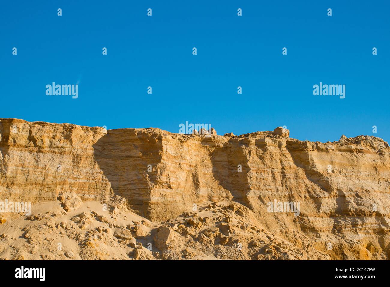 Clay cliff hi-res stock photography and images - Alamy