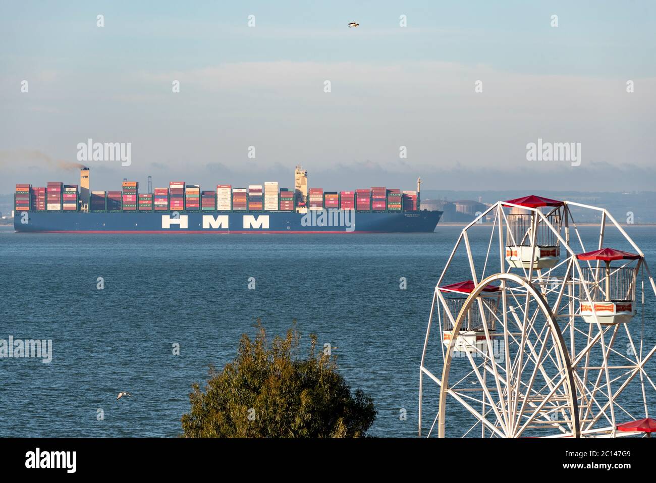 The Worlds Largest Shipyard High Resolution Stock Photography and ...