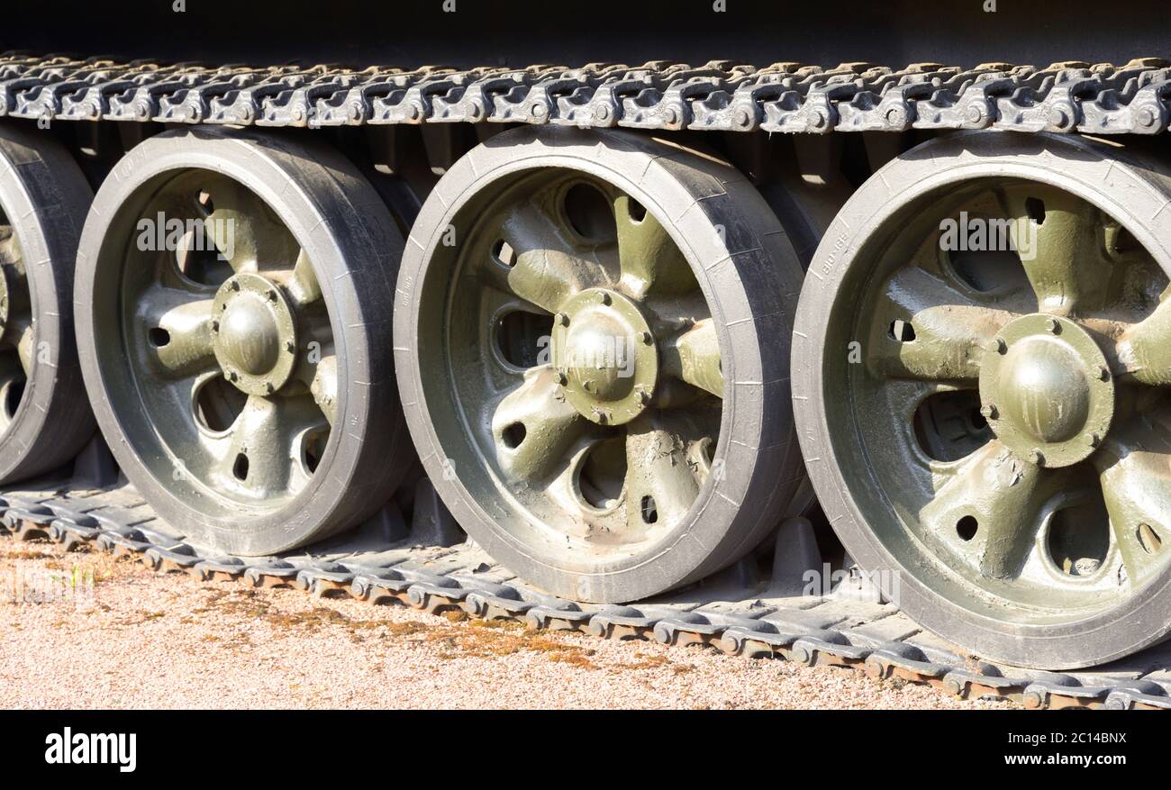 Armored tracks hi-res stock photography and images - Alamy