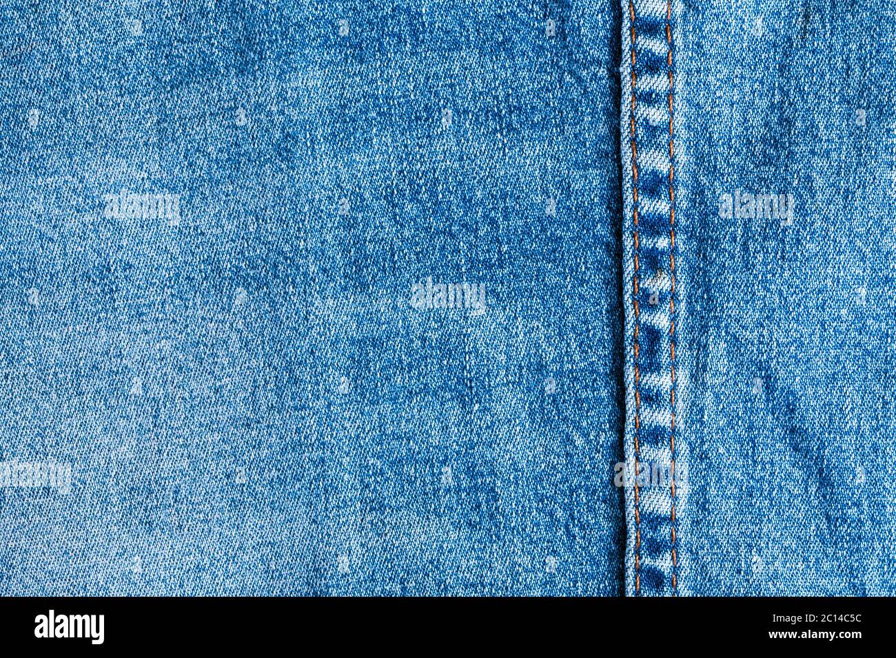 Texture and seam of denim fabric Stock Photo - Alamy