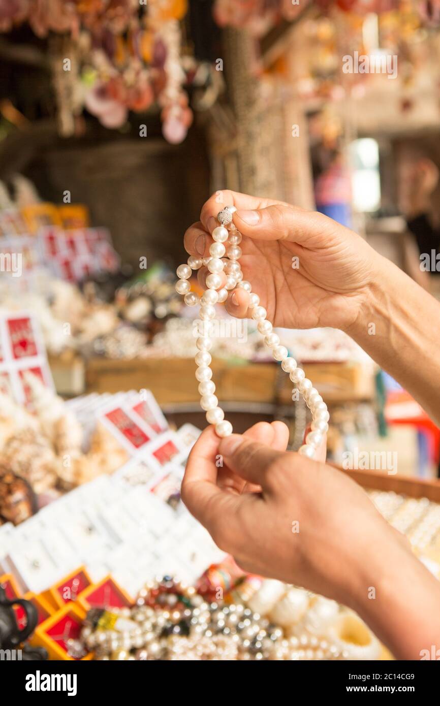 Thai souvenirs hi-res stock photography and images - Alamy