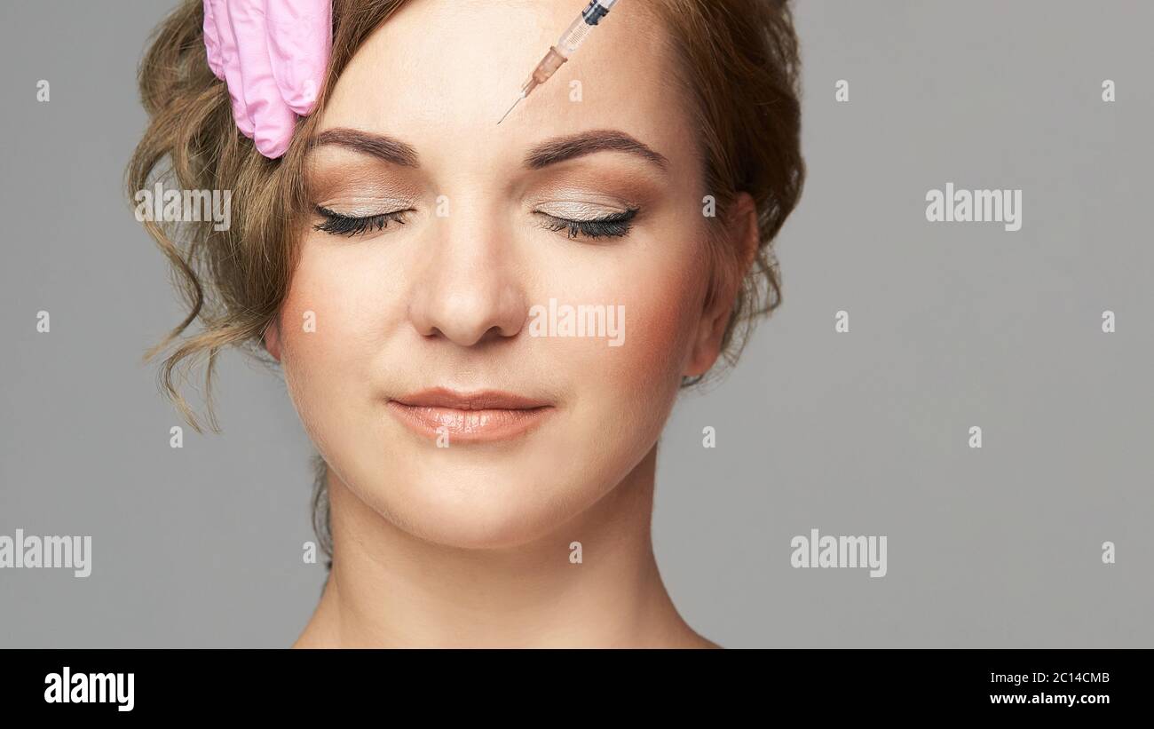 Injection marks hi-res stock photography and images - Alamy