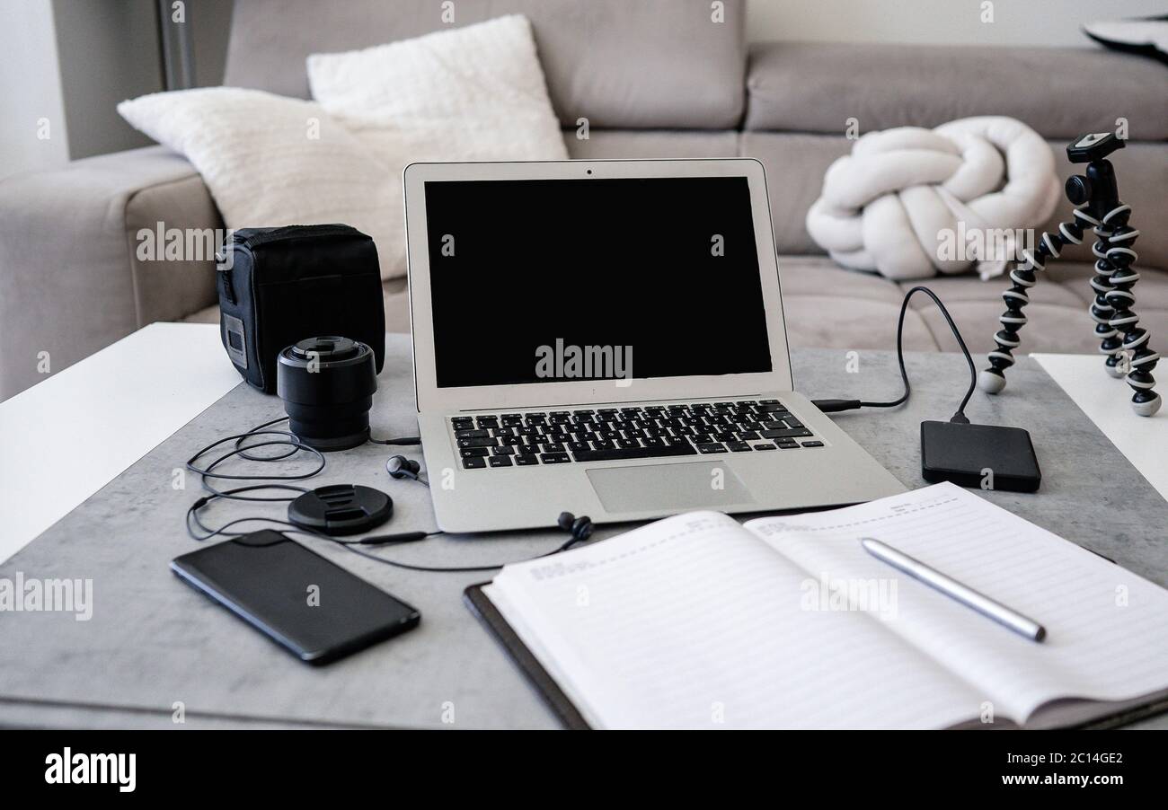 Graphic Design Home Studio