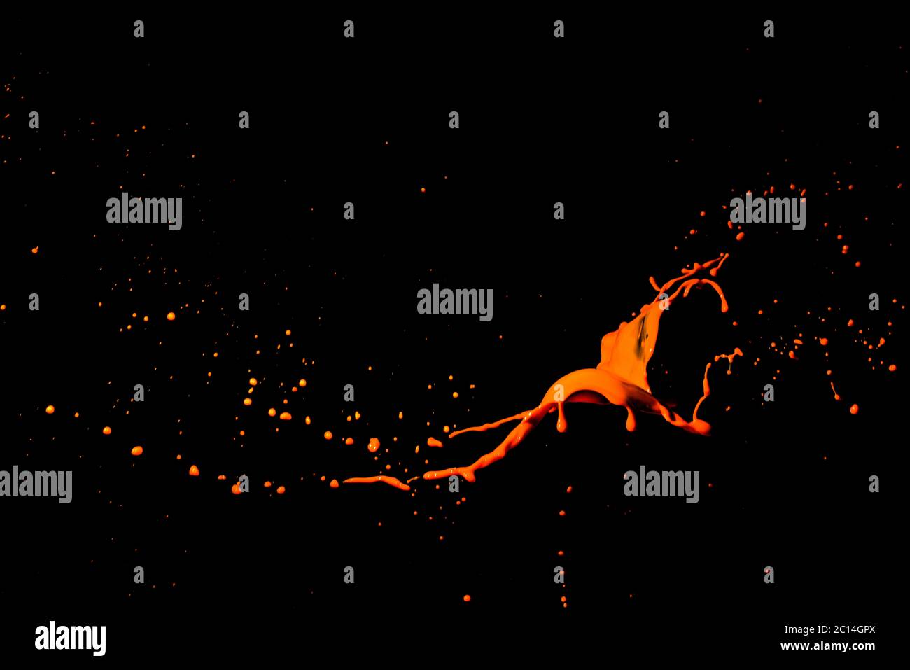 Orange and water splash hi-res stock photography and images - Alamy