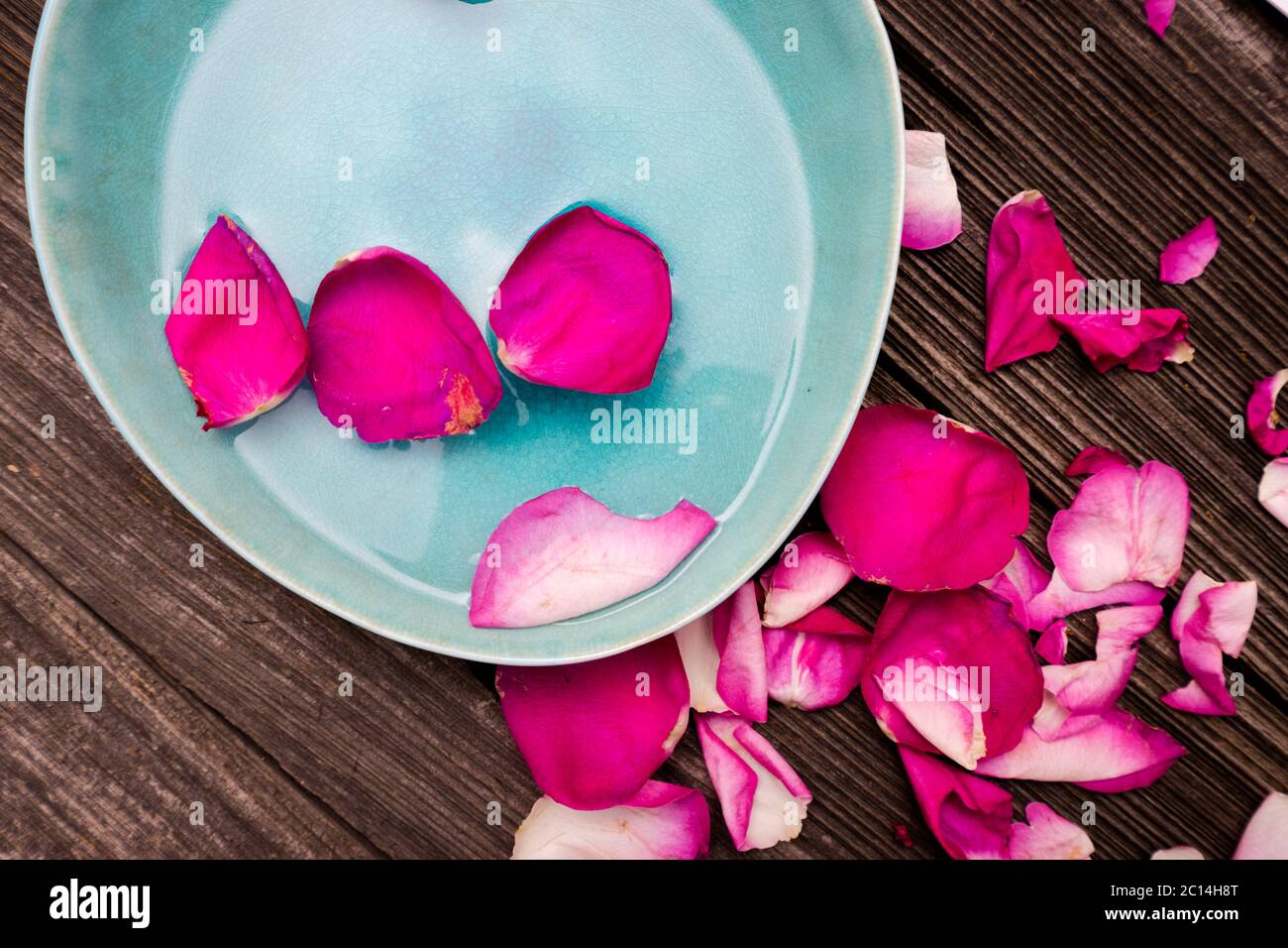 pedals of red rose Stock Photo - Alamy