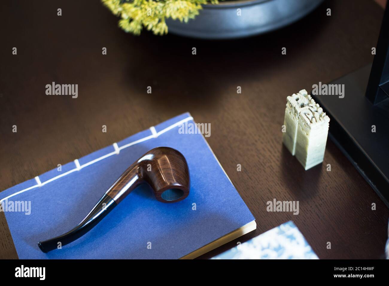 Tobacco study hi-res stock photography and images - Alamy