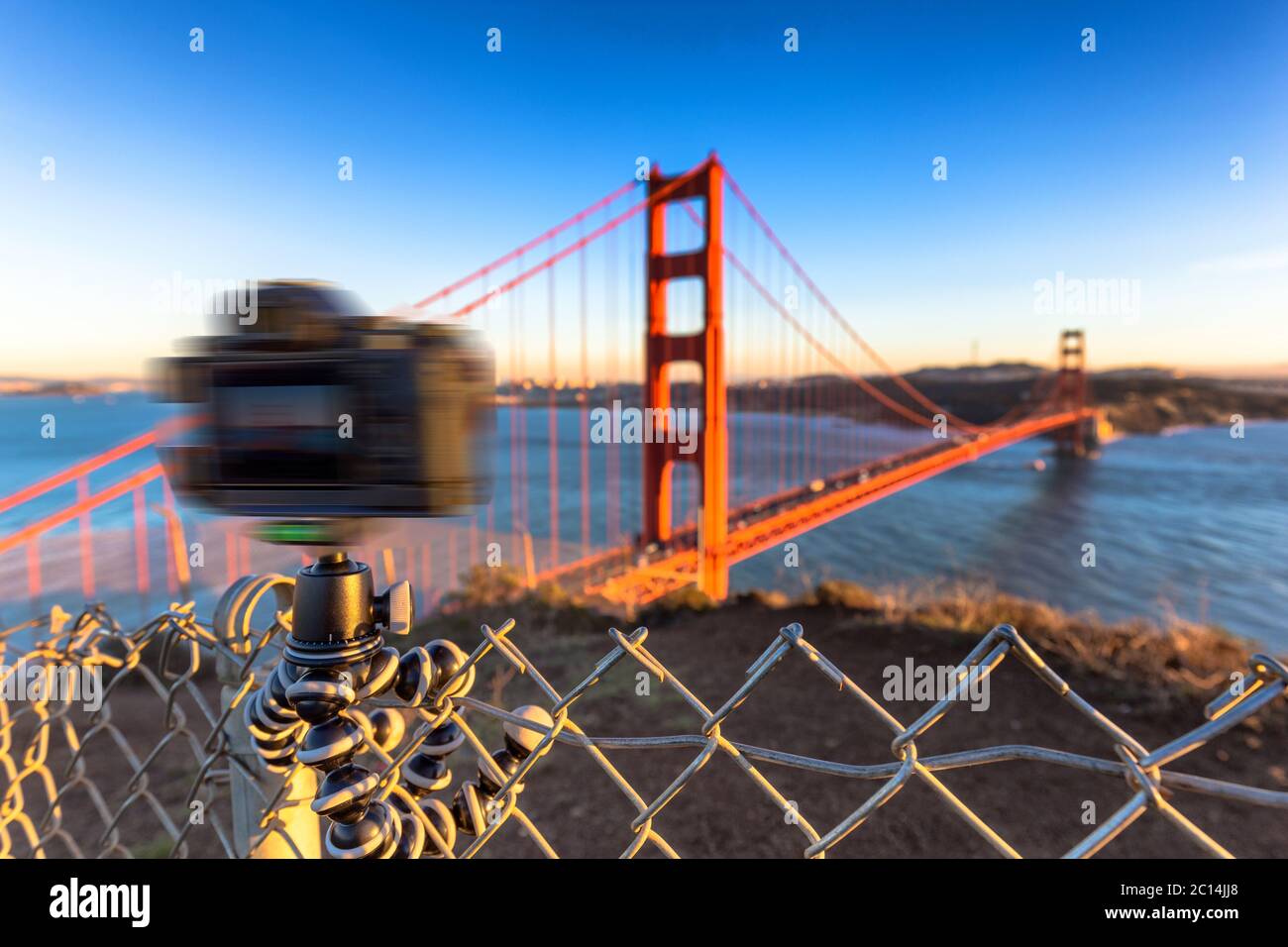 gold gate bridge in blue sky Stock Photo - Alamy