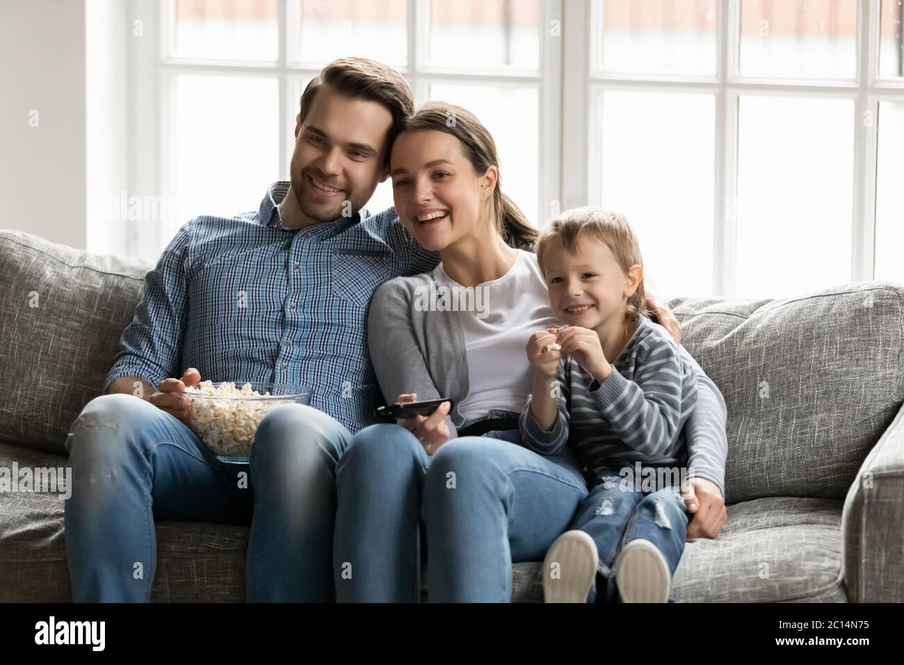 Kid watch tv cartoon hi-res stock photography and images - Alamy