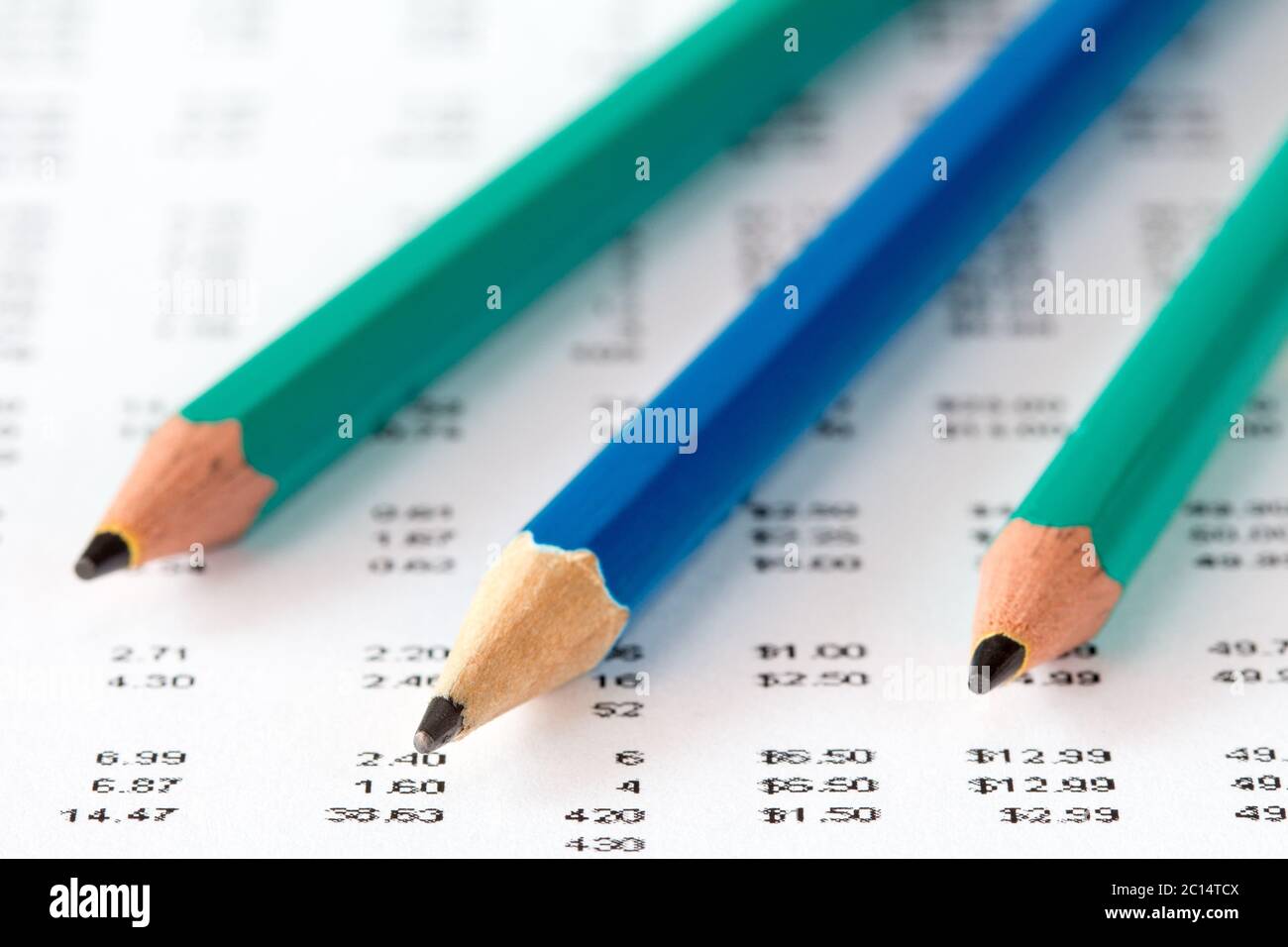 Many pencils hi-res stock photography and images - Alamy