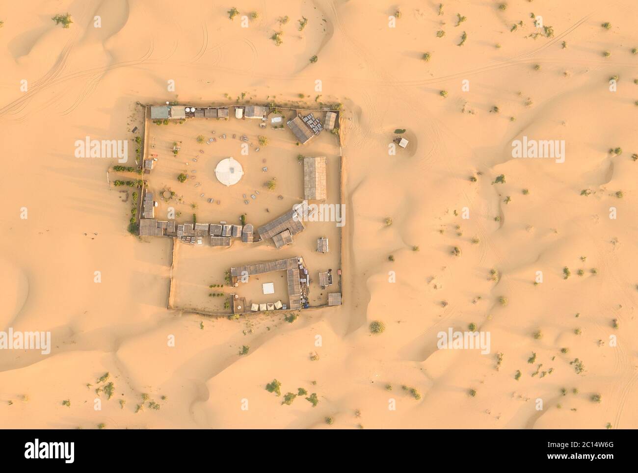 Traditional arab desert camp as viewed from above Stock Photo - Alamy