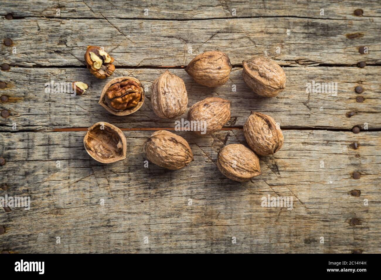 Raw walnuts hi-res stock photography and images - Alamy