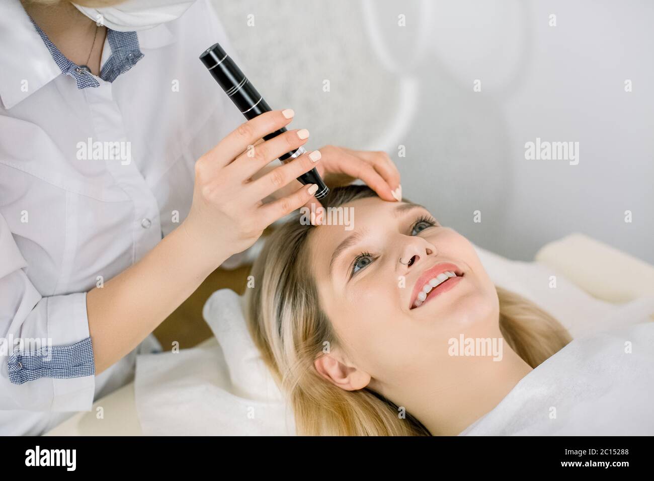Dermoscopy hi-res stock photography and images - Alamy