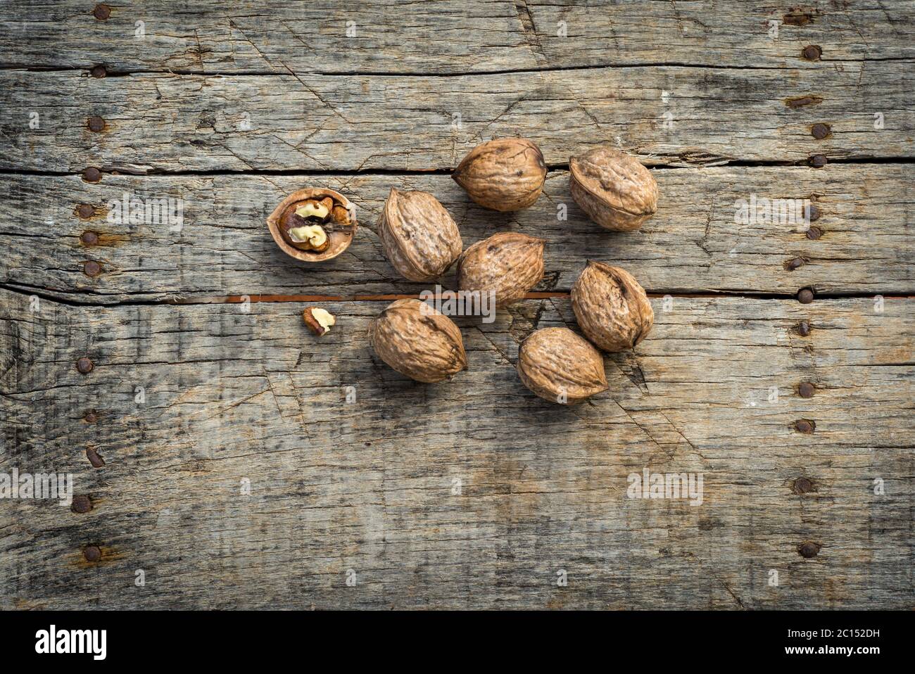 Fresh raw walnuts Stock Photo - Alamy