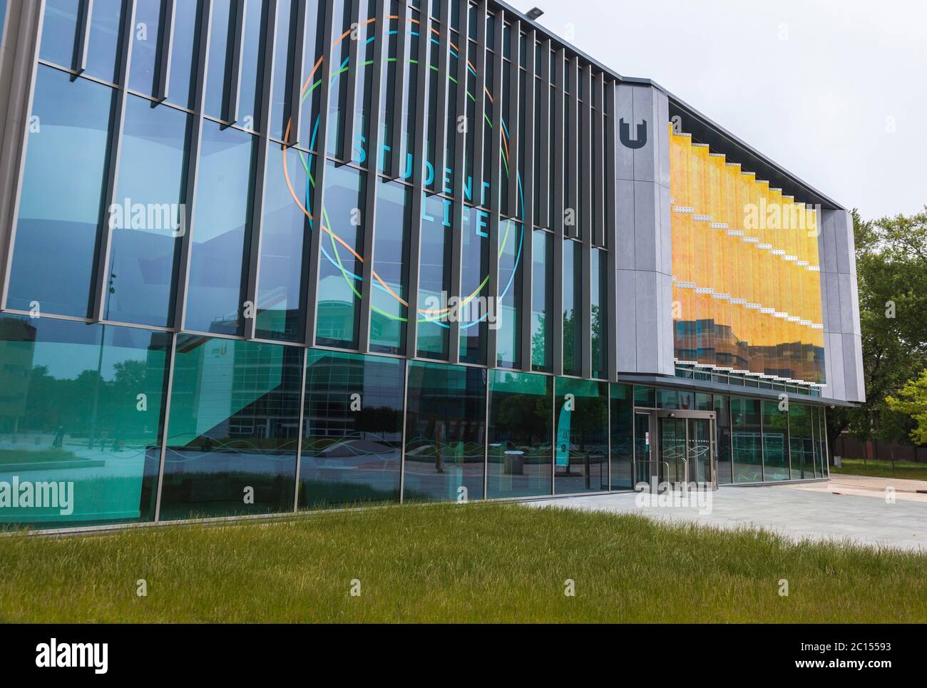 University student life hi-res stock photography and images - Alamy