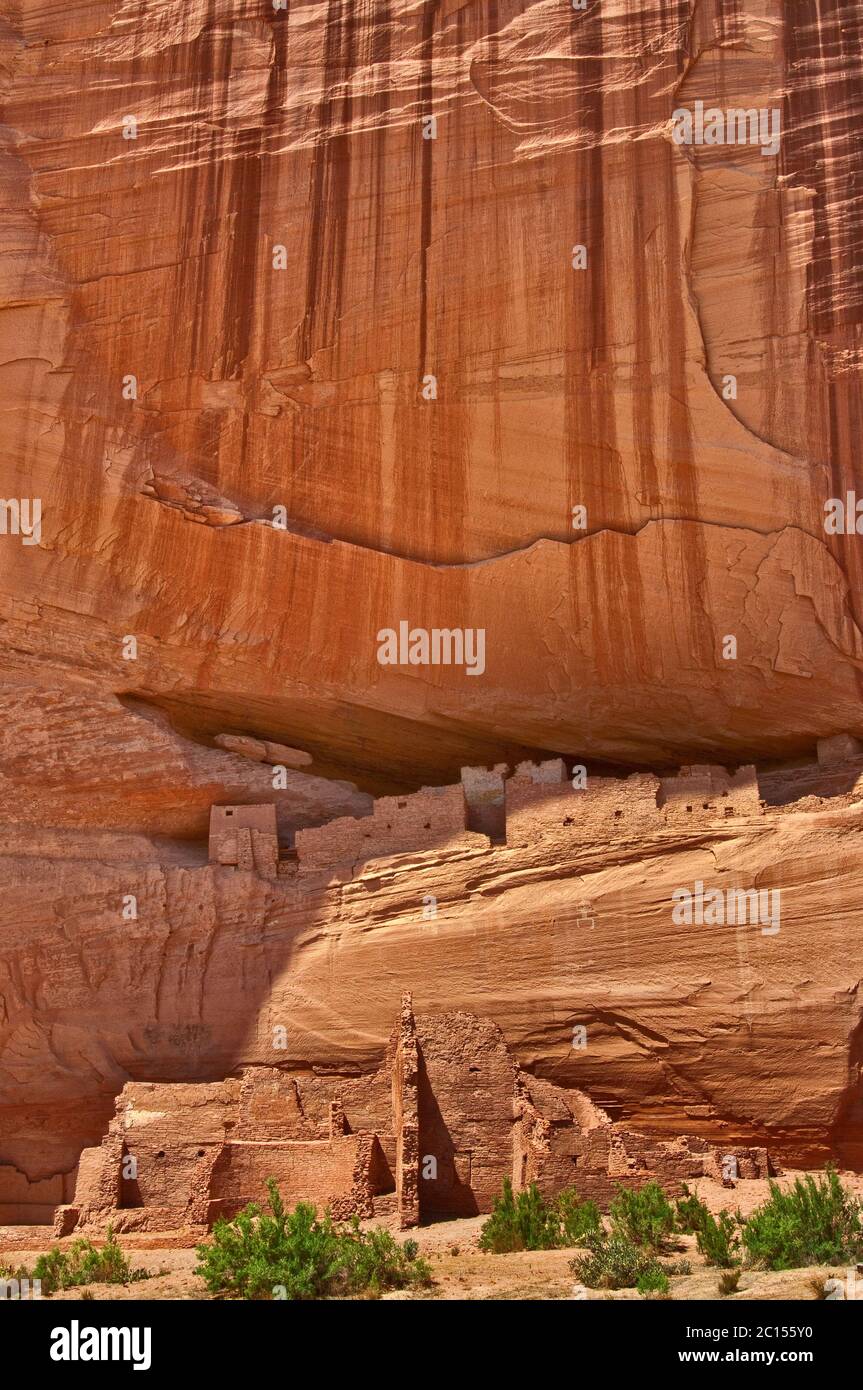 White House ruins, desert varnish on wall, Canyon de Chelly National ...