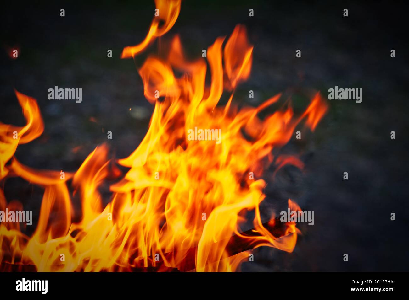 Comet blurred motion hi-res stock photography and images - Alamy