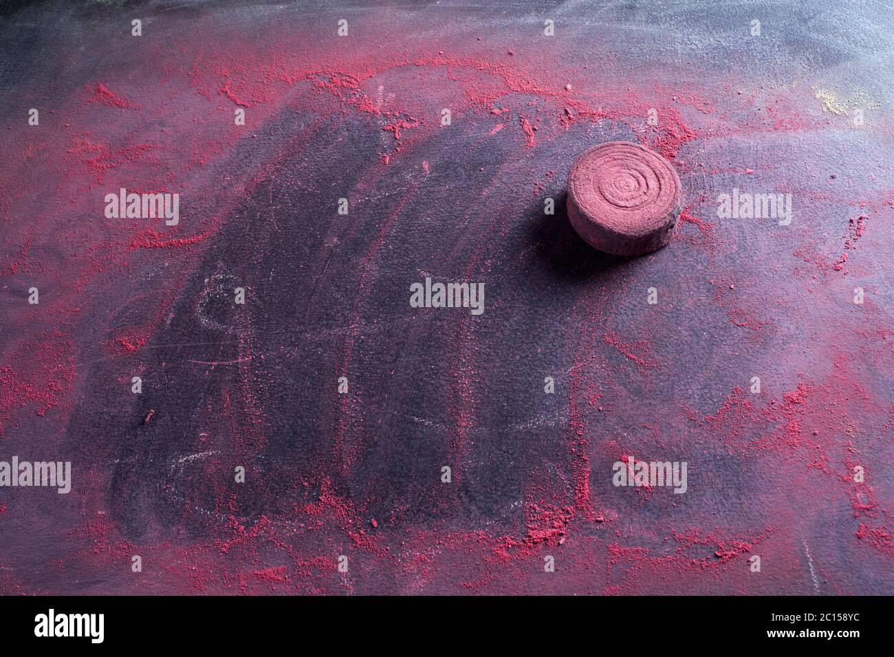 Red chalk dust Stock Photo - Alamy