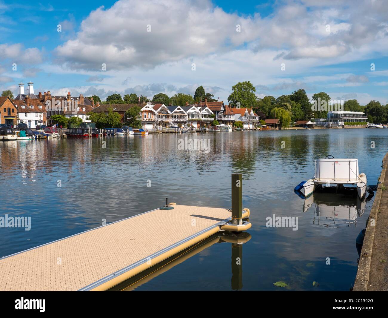 Jetty at River Thames, Henley-on-Thames, Oxfordshire, England, UK, GB ...