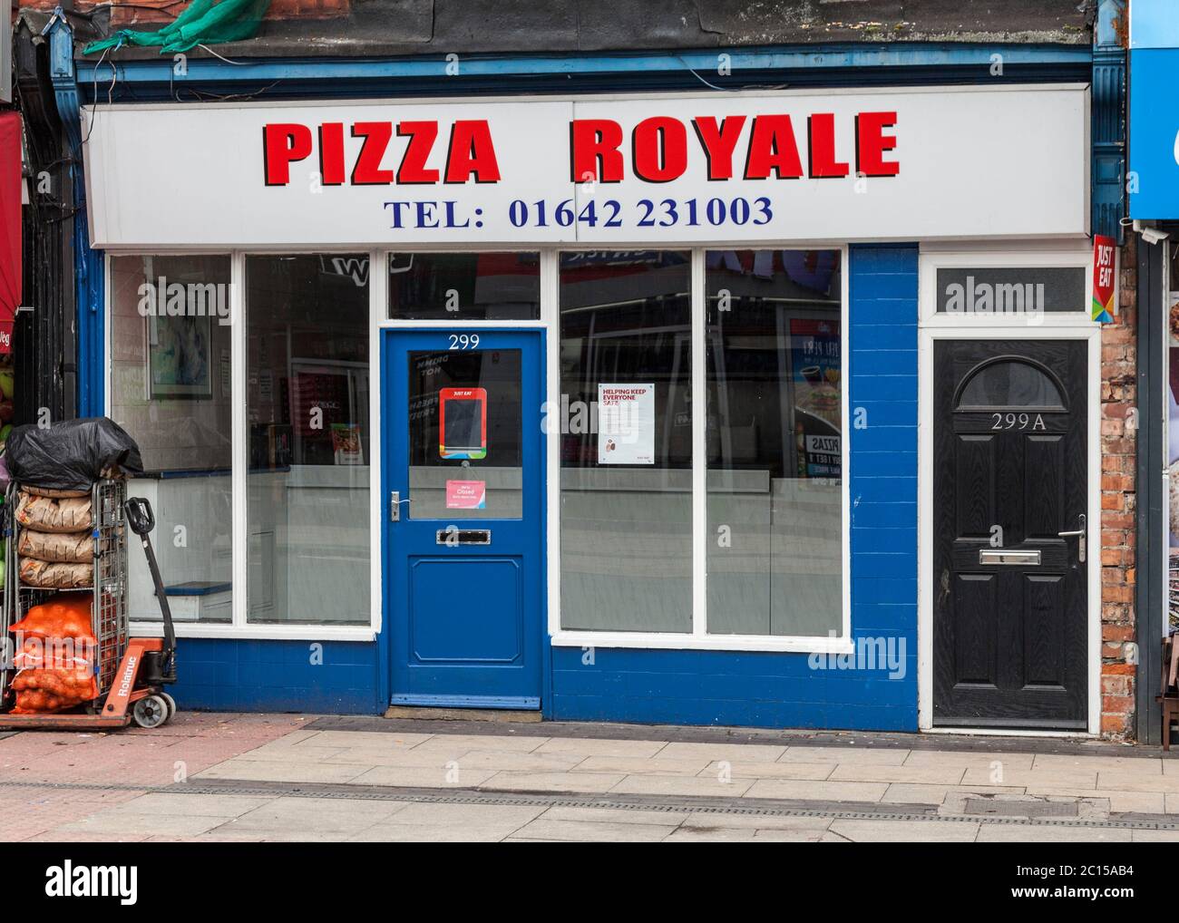 Pizza royale hi-res stock photography and images - Alamy
