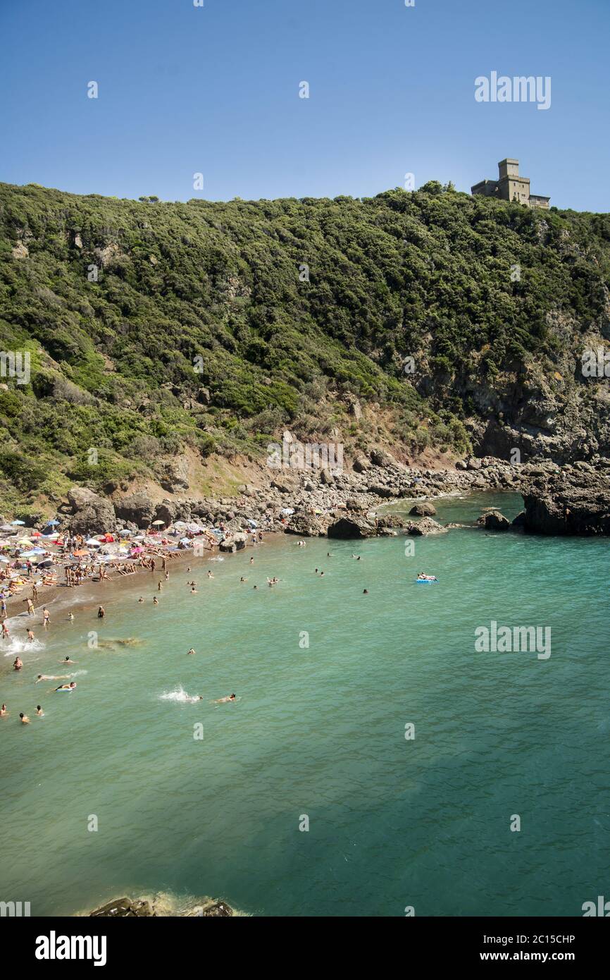 Warm water cove hi-res stock photography and images - Alamy