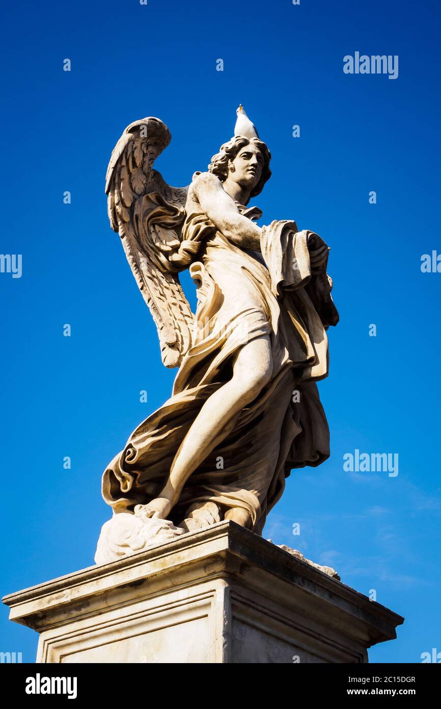 Romantic statue rome hi-res stock photography and images - Alamy