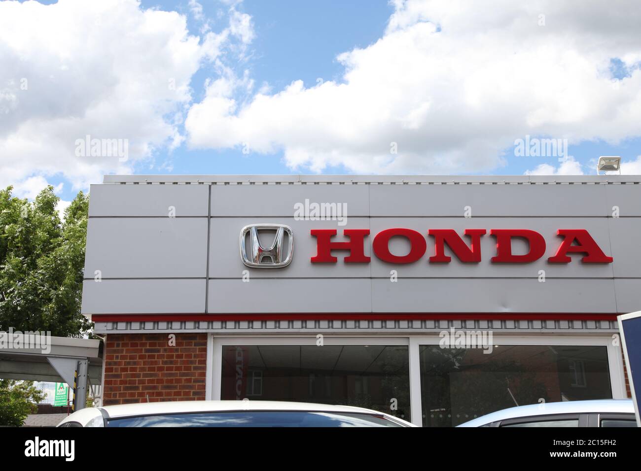 Honda motor dealer sign hi-res stock photography and images - Alamy