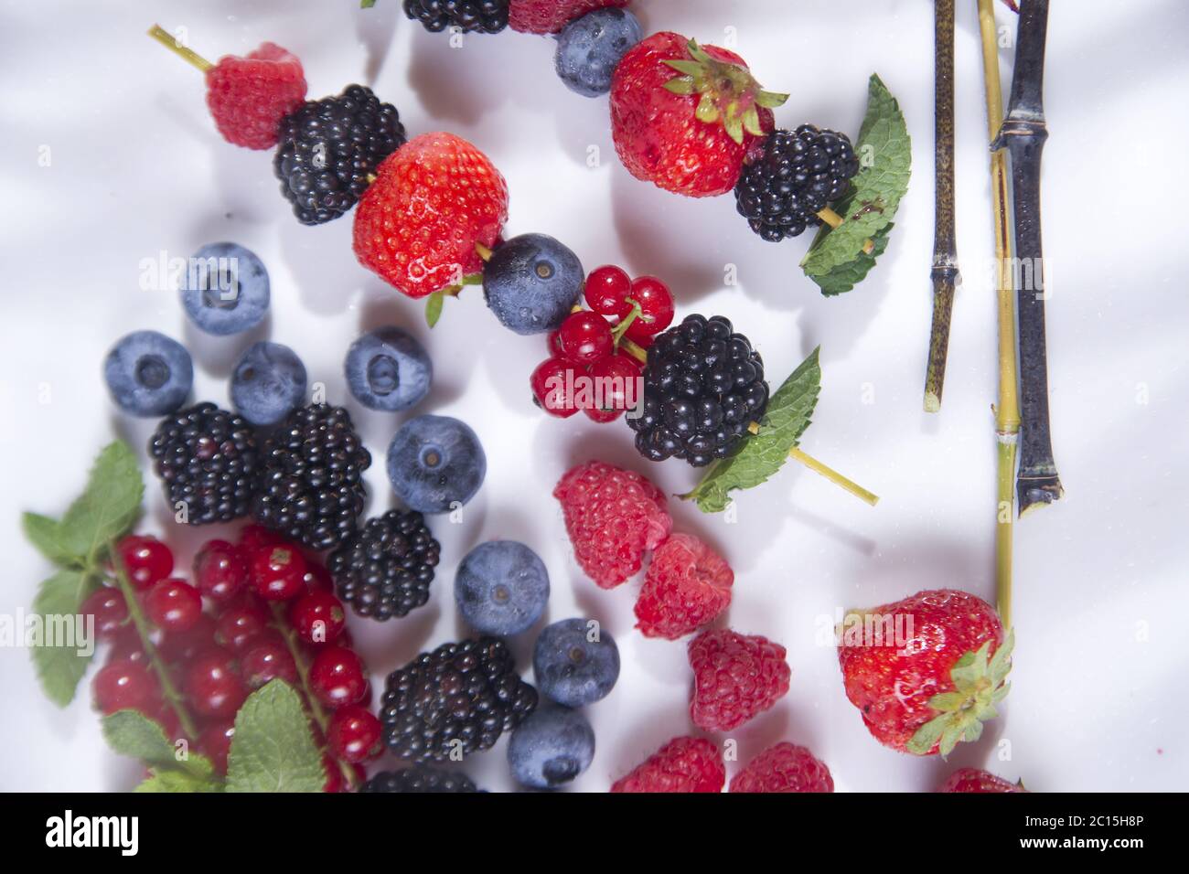 Various raspberry varieties hi-res stock photography and images - Alamy