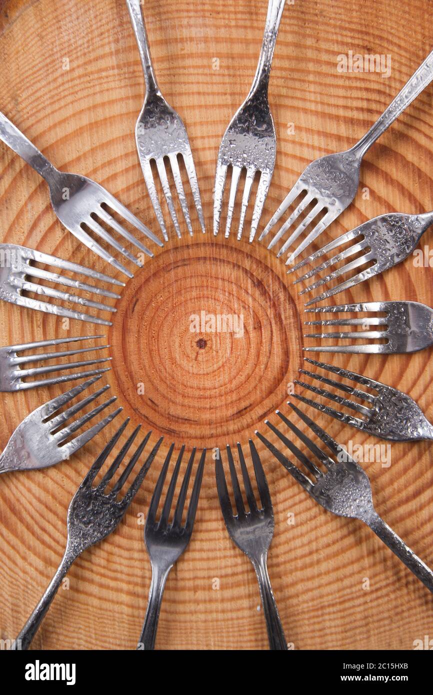 Forks circle hi-res stock photography and images - Alamy
