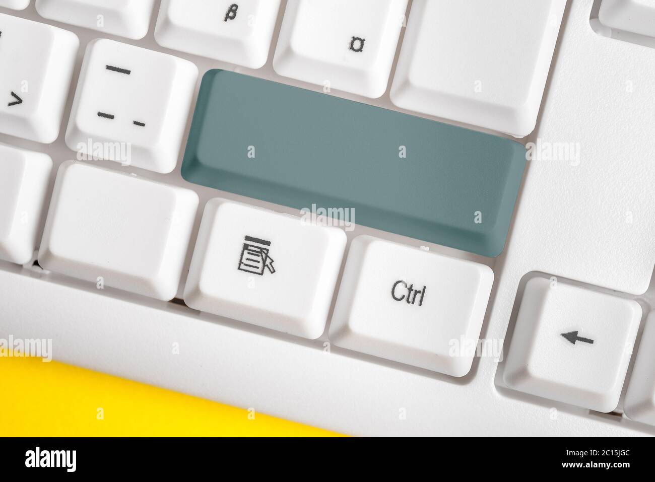 White Pc Keyboard With Empty Note Paper Above White Key Copy Space ...