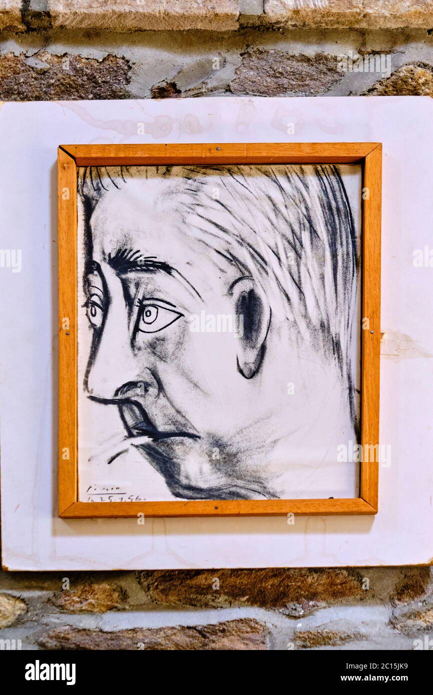 Jacques prevert hi-res stock photography and images - Alamy