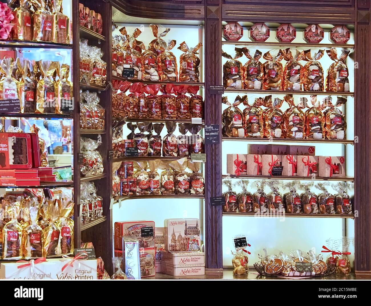 Hand full of sweets hi-res stock photography and images - Alamy