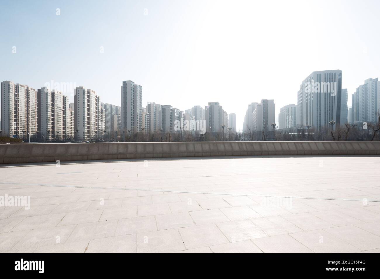 empty floor with cityscape of modern city Stock Photo - Alamy
