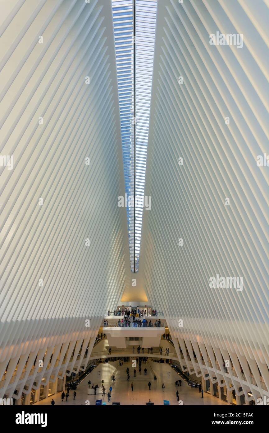 Things to do in manhattan hi-res stock photography and images - Alamy