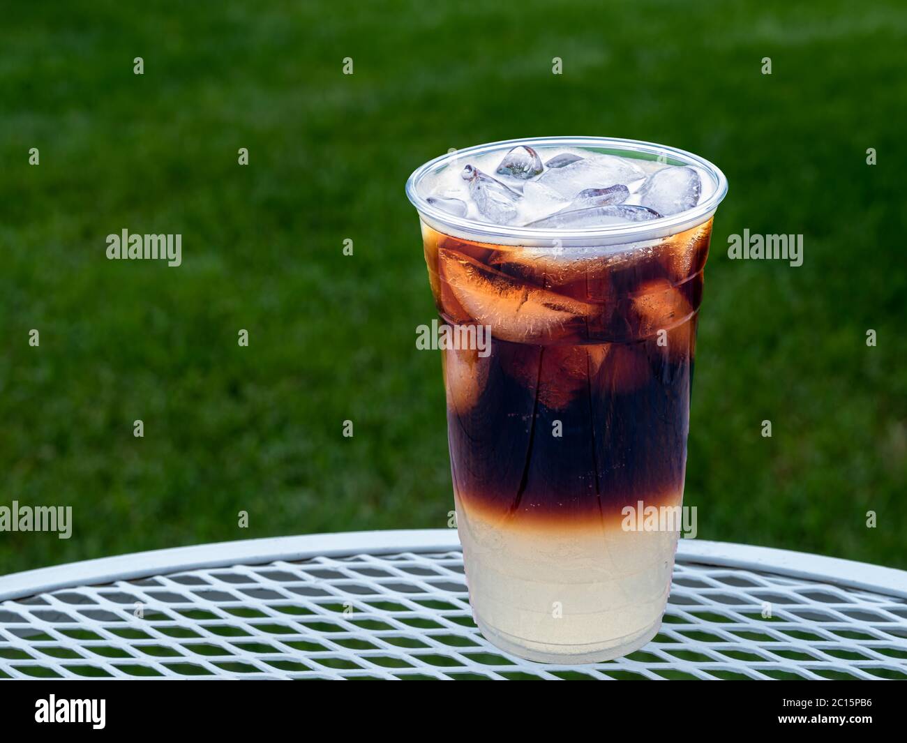 Shandy glass hi-res stock photography and images - Alamy