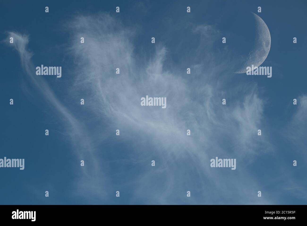 Scenery faint light hi-res stock photography and images - Alamy