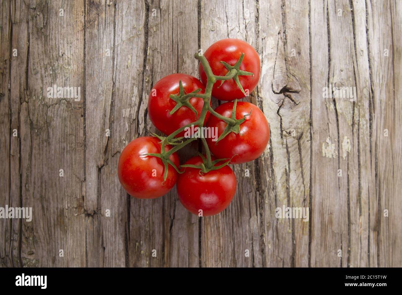 Smooth round tomatoes Stock Photo - Alamy