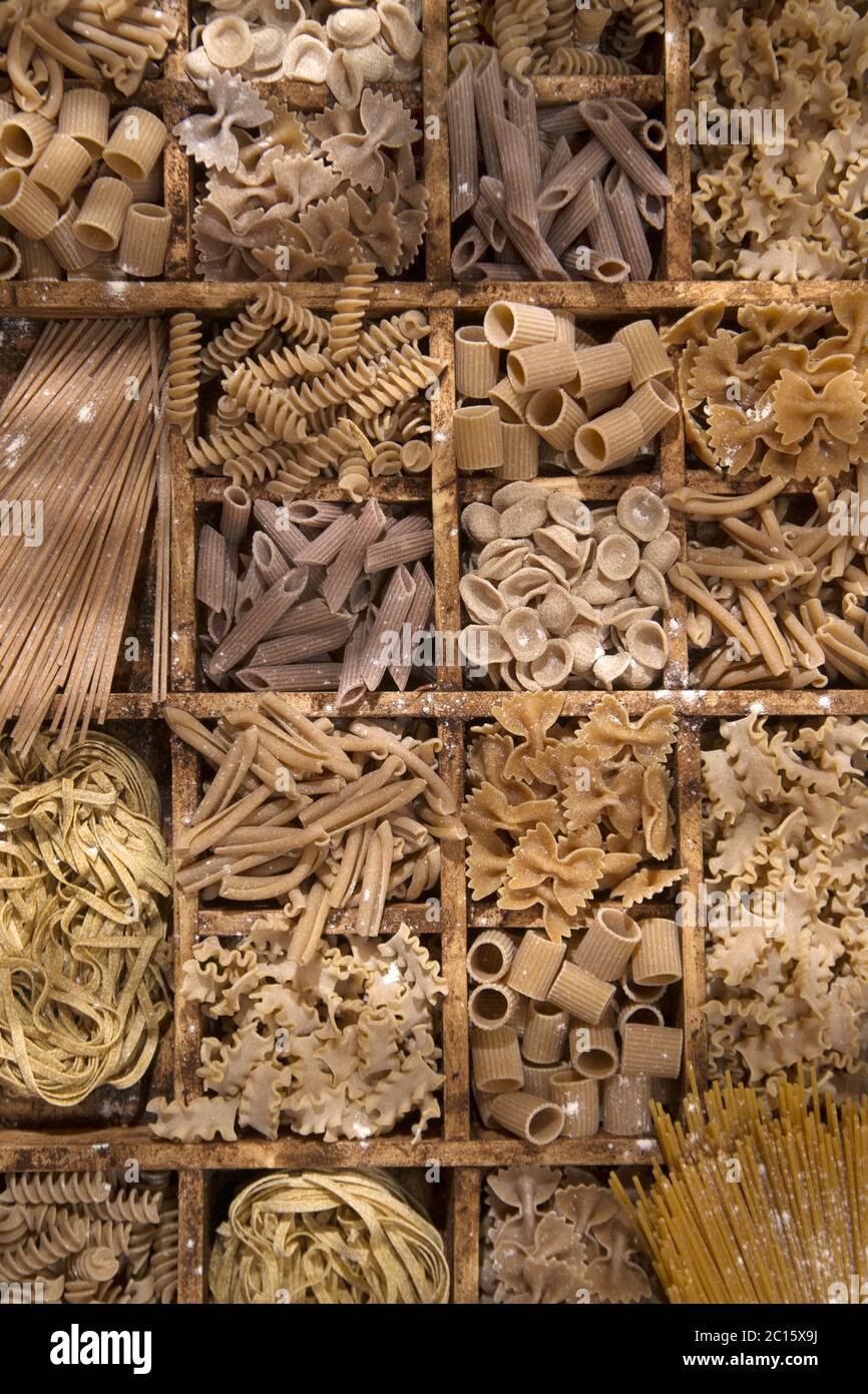 Whole wheat pasta Stock Photo - Alamy
