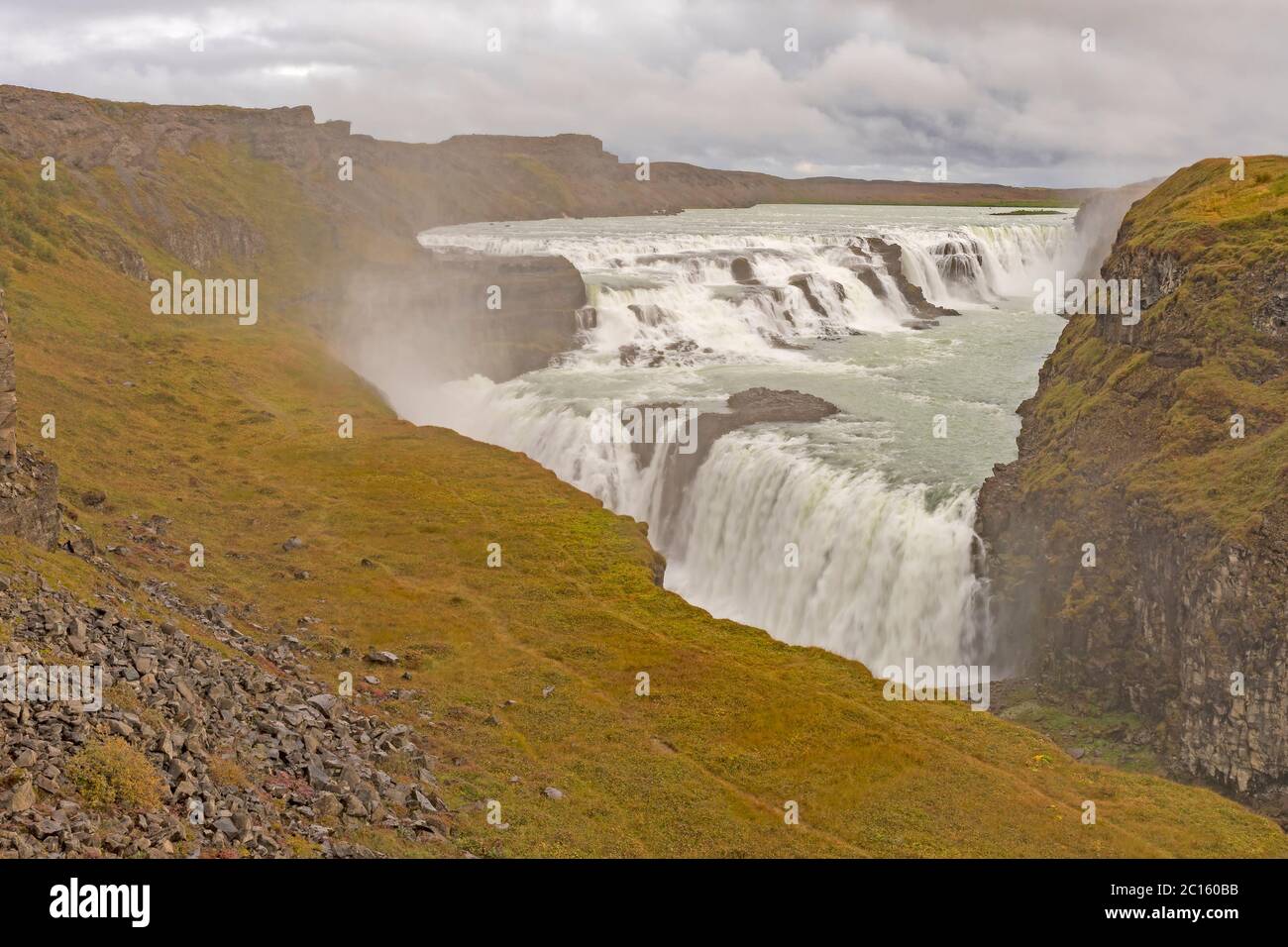 Mist cascade hi-res stock photography and images - Alamy