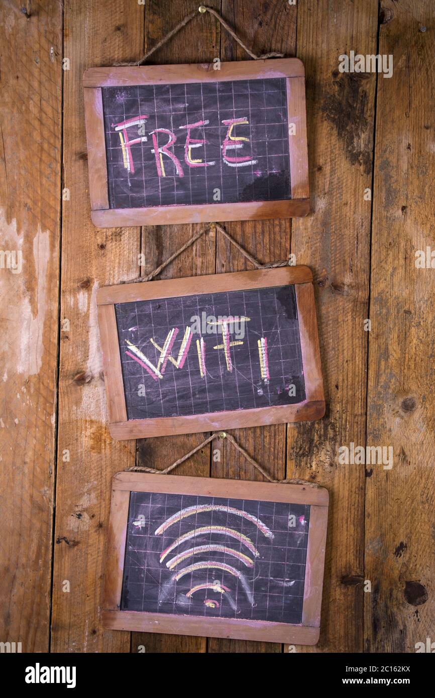 Wi fi symbol hi-res stock photography and images - Alamy