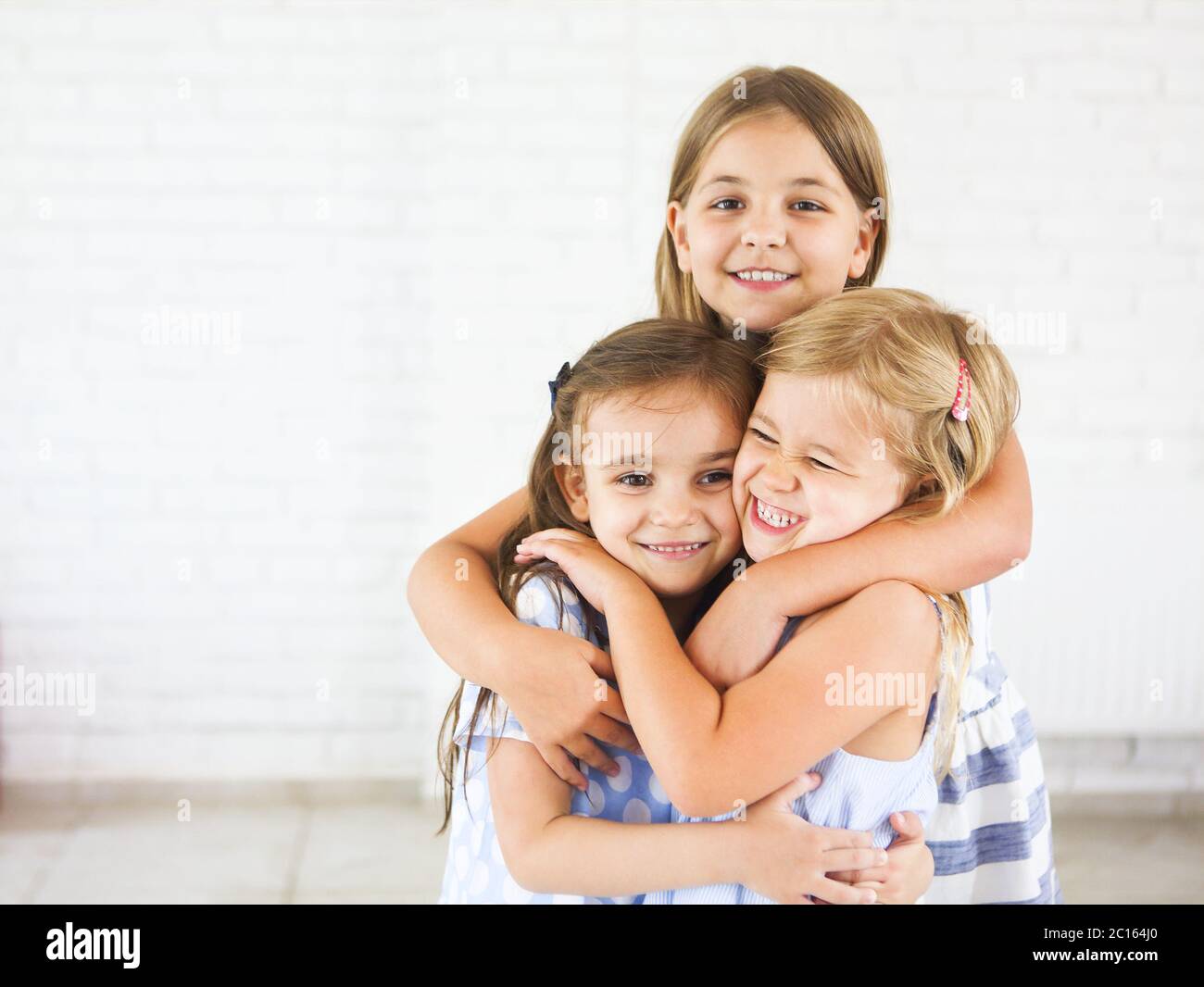 Funny girls hi-res stock photography and images - Alamy