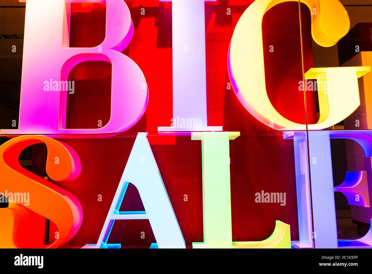 Big sale sign hi-res stock photography and images - Alamy